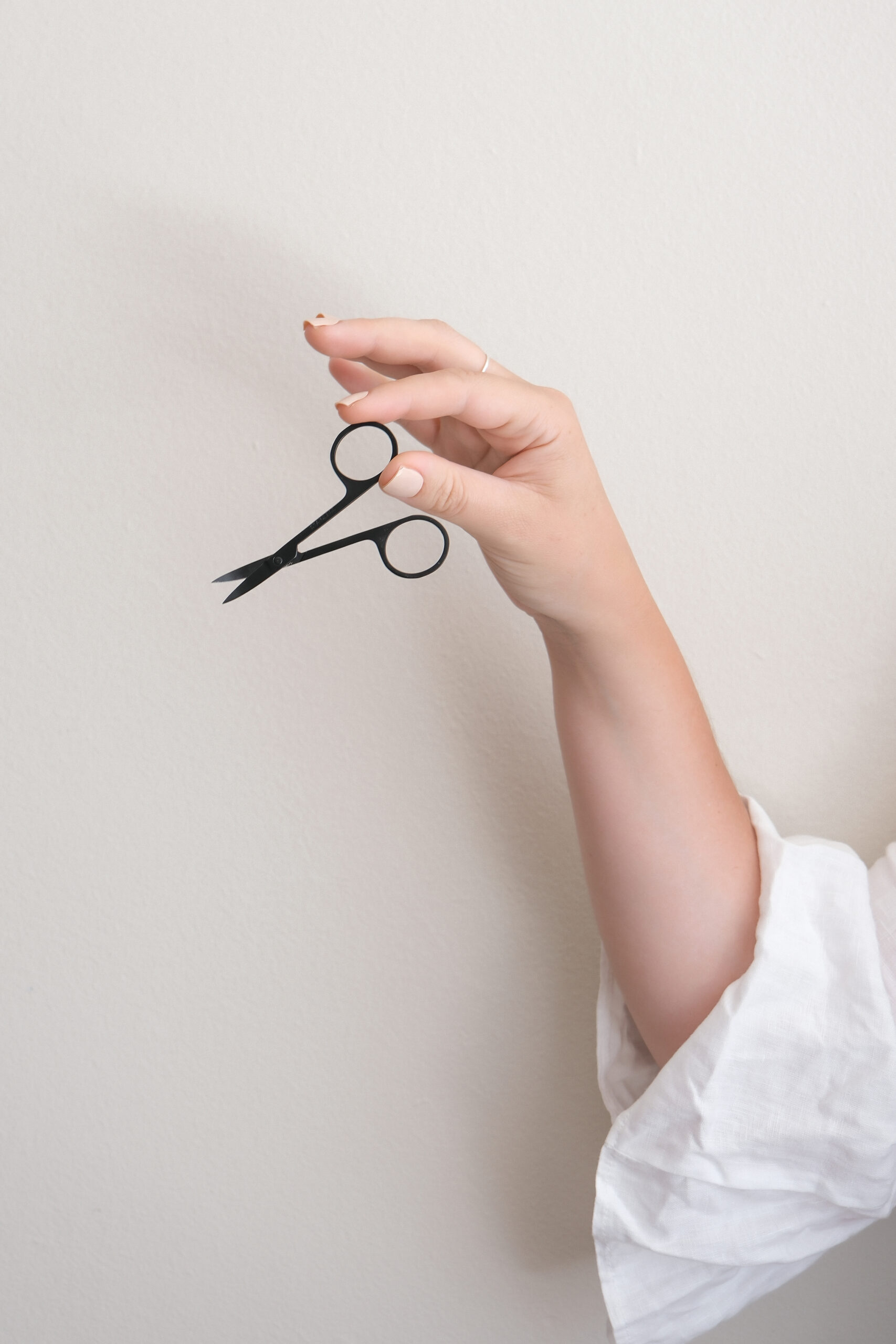 Trimming Scissor – No Fuss Nails